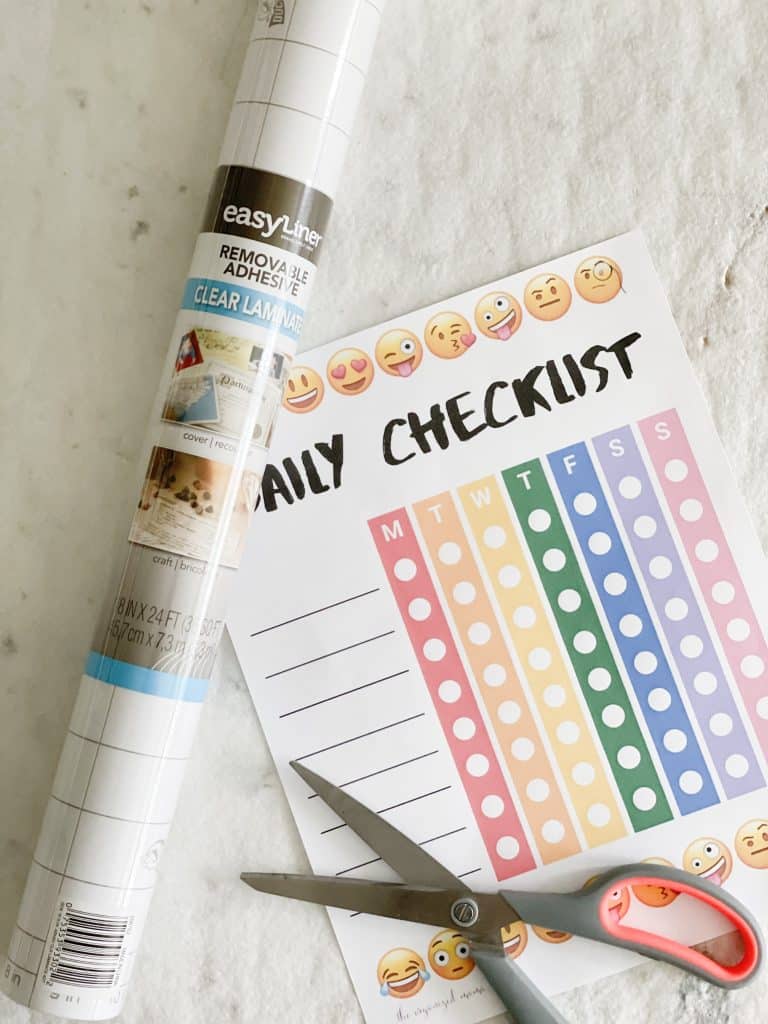 How to Laminate Paper Without a Laminator (Easy DIY Hack) - The ...